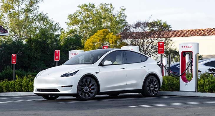 Optimizing Tesla Supercharger Costs for a Seamless Experience | CarSwitch